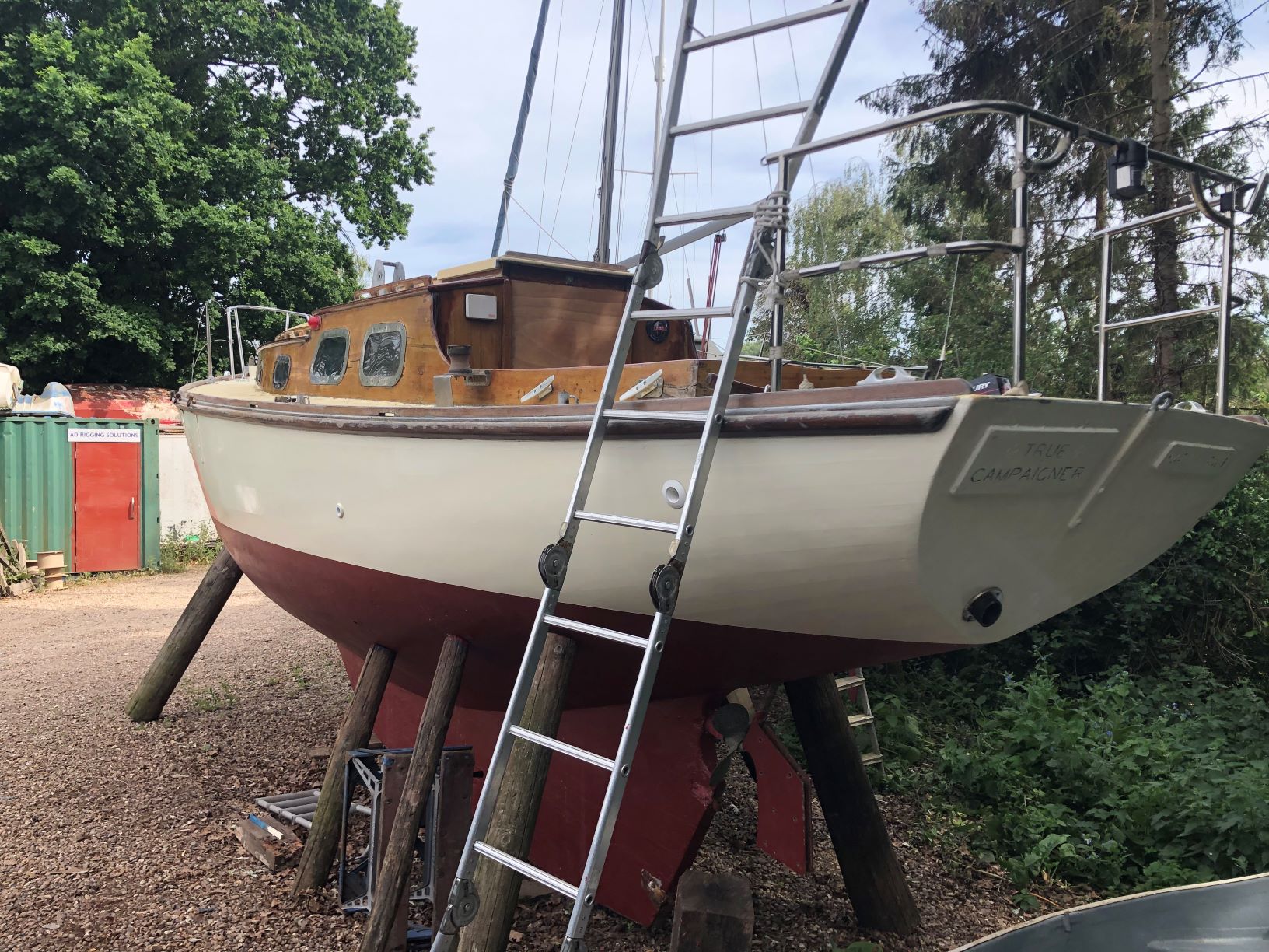 28ft Cheverton Campaigner Bermudan Sloop 1959 - MJ Lewis Boat Sales